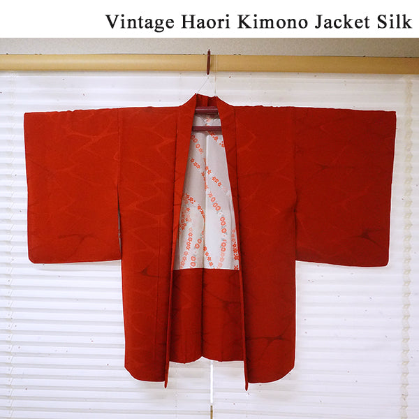 Vintage Haori Kimono Jacket Silk, Vivid Red base, Waves and Rippling W ...